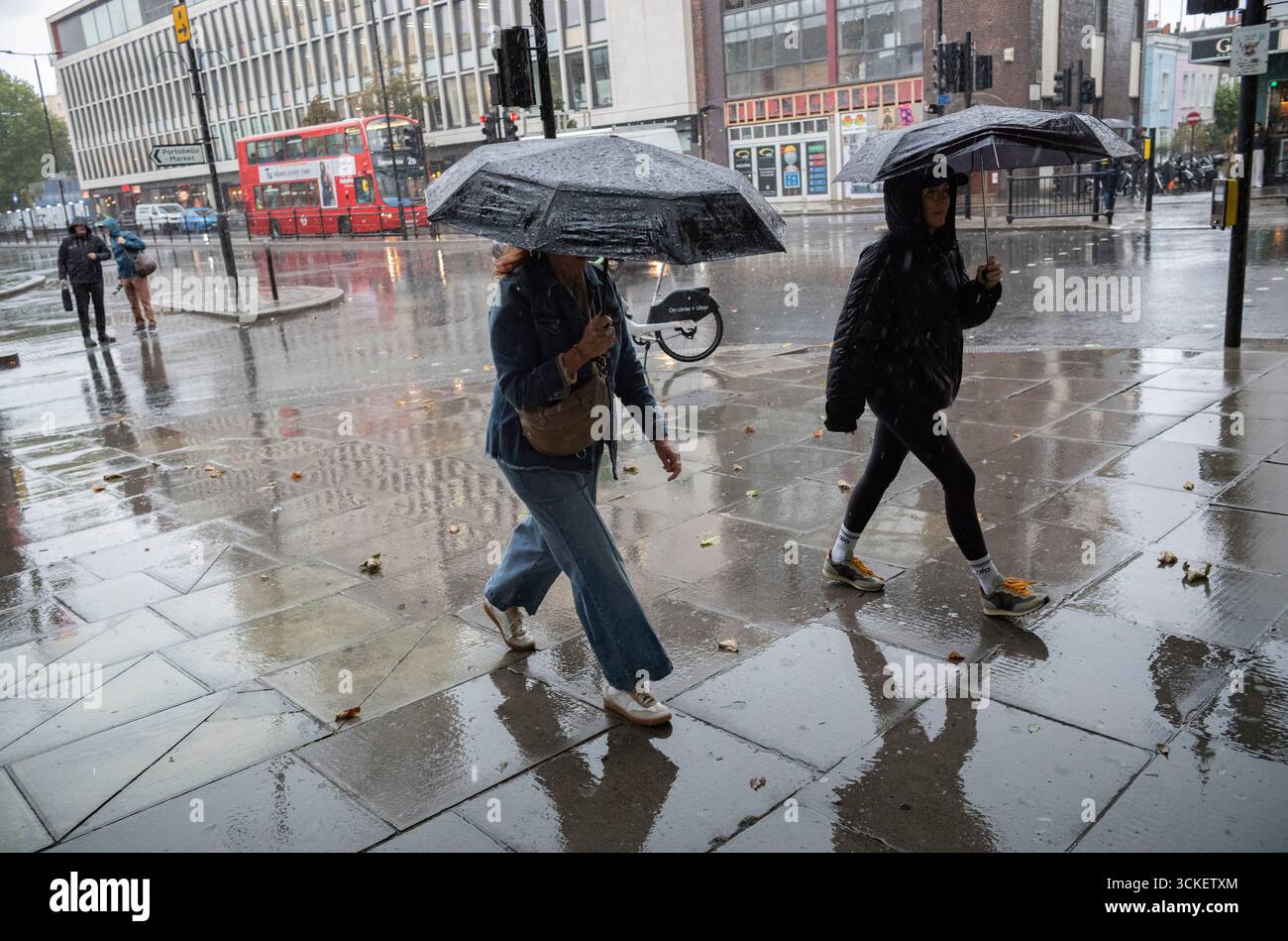 Heavy rain storms london september 2025 hi-res stock photography and ...