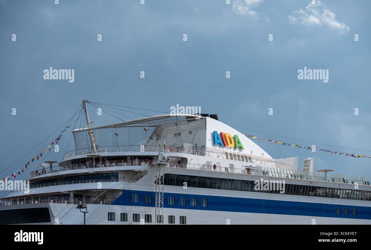 SYMBOL - 11 September 2025, Schleswig-Holstein, Kiel: The Aida logo can ...