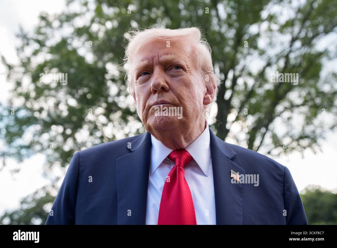 President Donald J Trump gives remarks as he departs the White House in ...