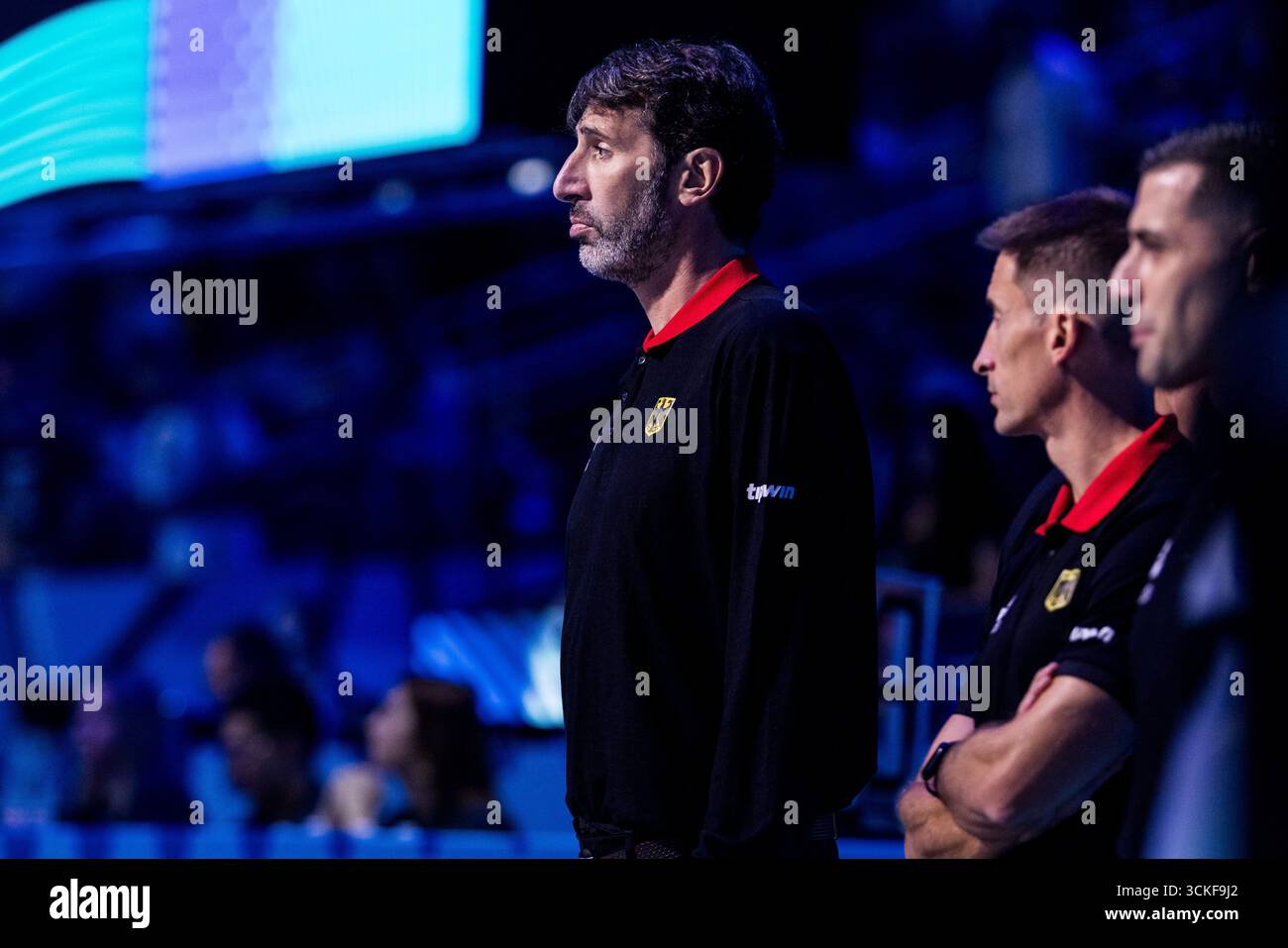 Alex Mumbru (Bundestrainer Deutschland) vor den Hymnen FIBA EuroBasket ...