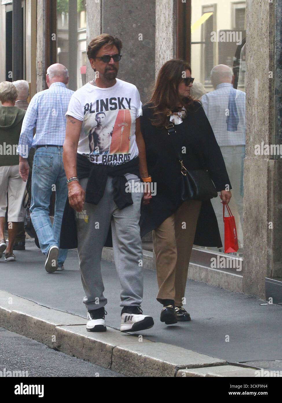 Milan Ph. Paolo Della Bella Valerio Staffelli with his wife Matilde ...