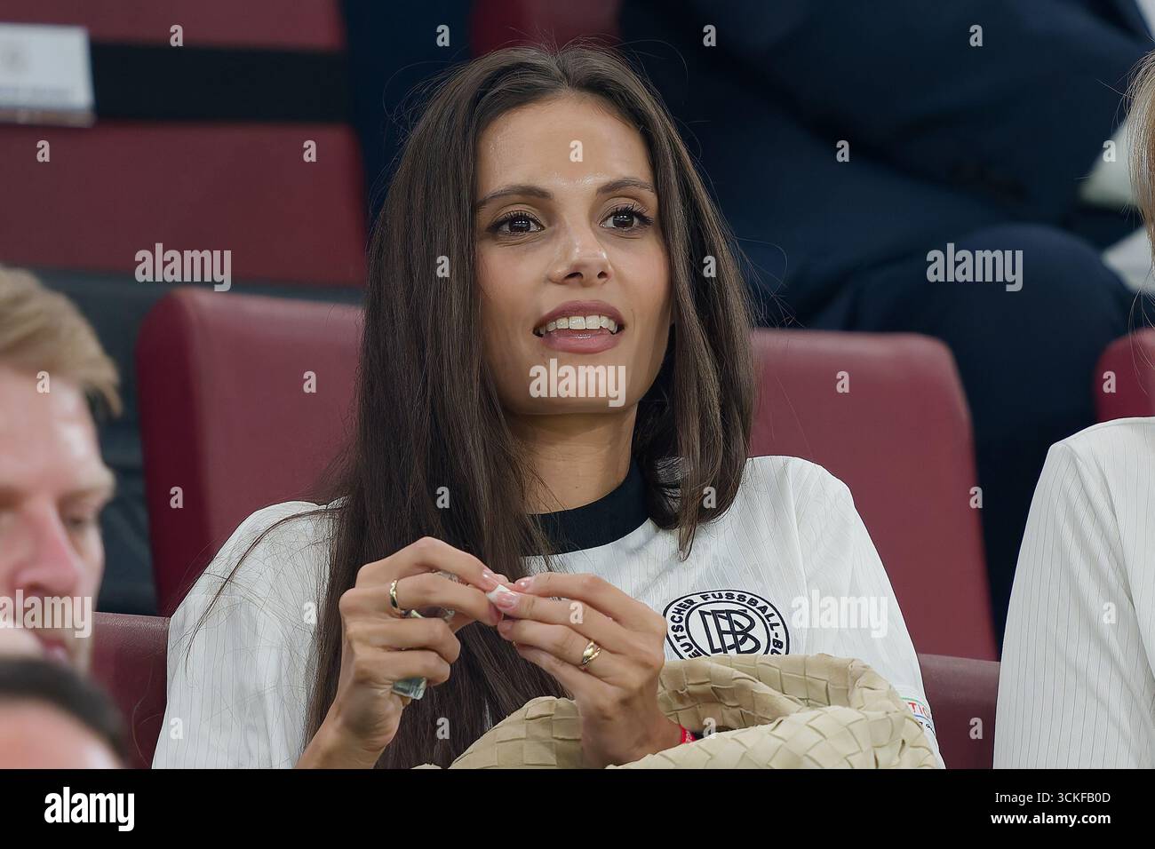 Leon Goretzka DFB 8 Freundin Mathea Fischer in the FIFA World Cup 2026 ...