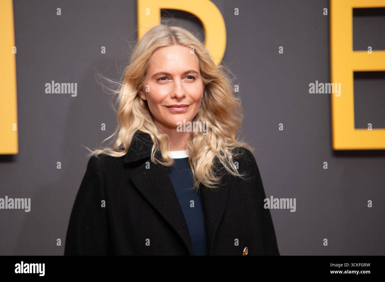 Cara delevingnes sister hi-res stock photography and images - Alamy