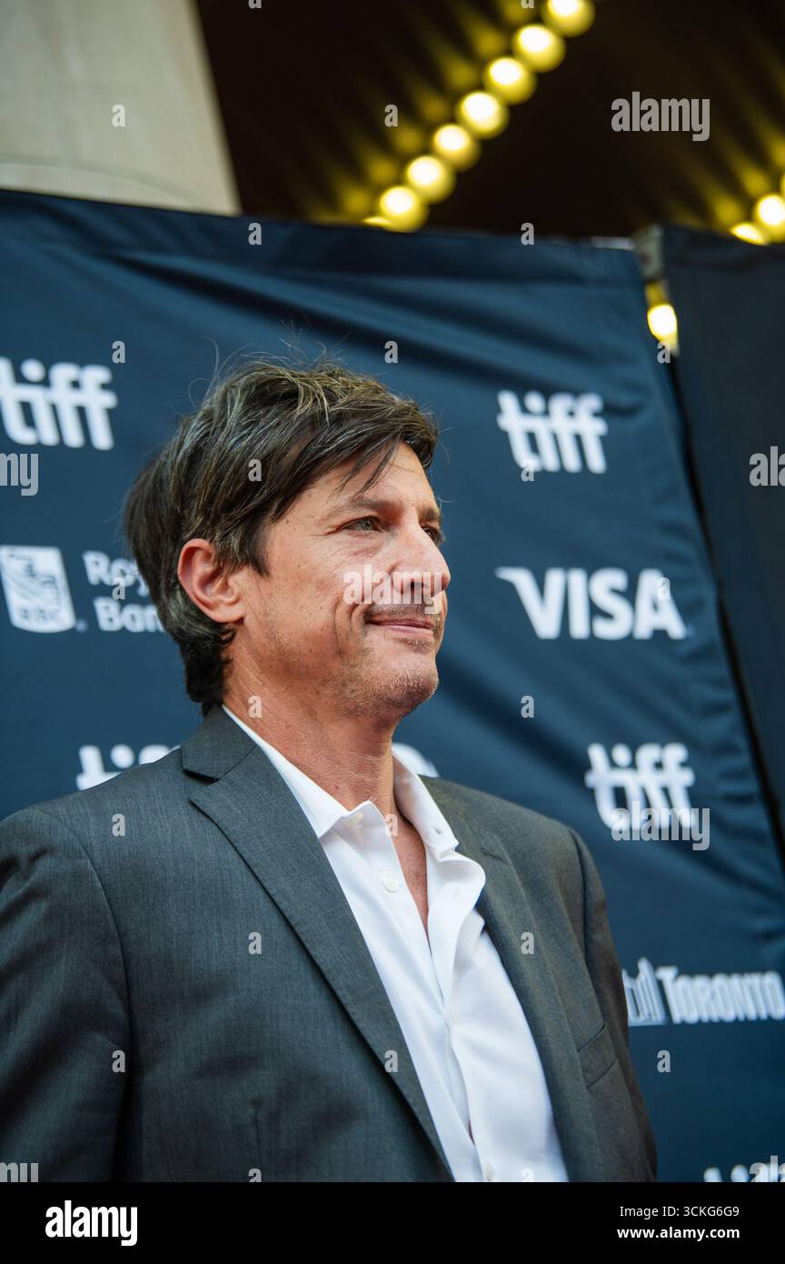 Simon Rex arrives on the red carpet for "Easy's Waltz" at the Toronto ...