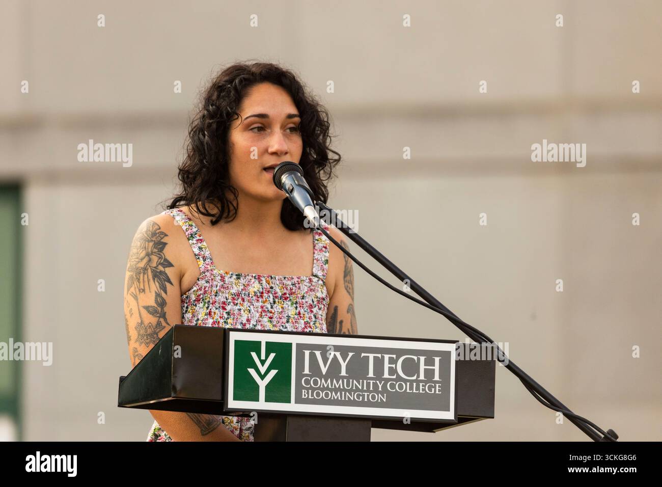 BLOOMINGTON, INDIANA – SEPTEMBER 11, 2025: Singer Zoë Reed performs the ...