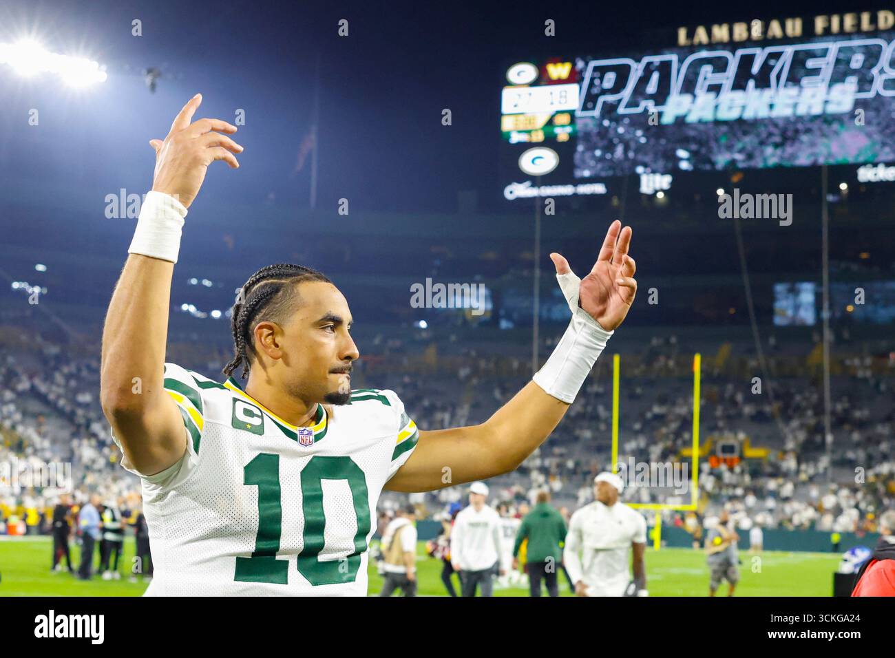 Green Bay Packers quarterback Jordan Love (10) celebrates the victory ...