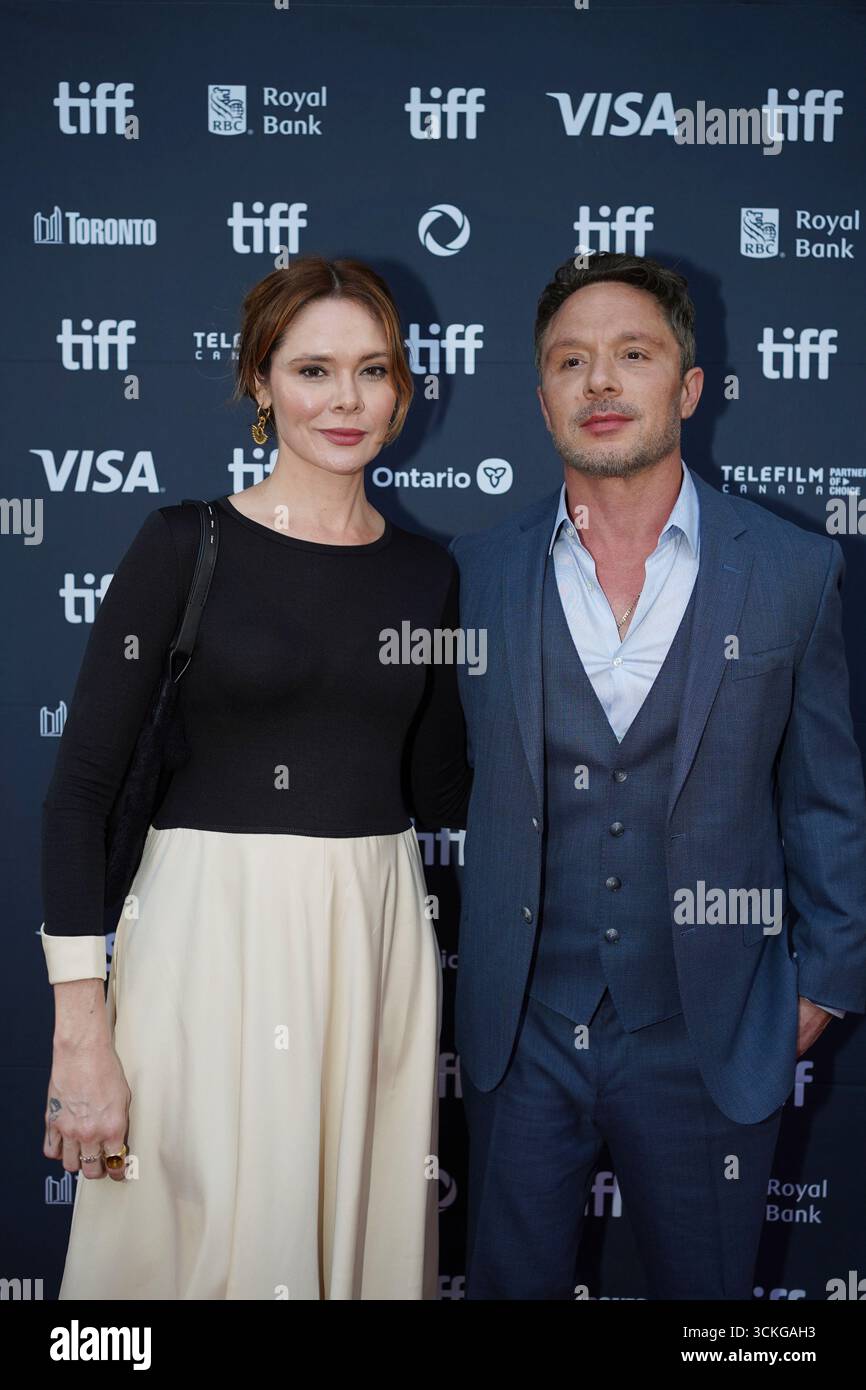 (L-R) Nic Pizzolatto and Suzanne Santo attend the red carpet for the ...