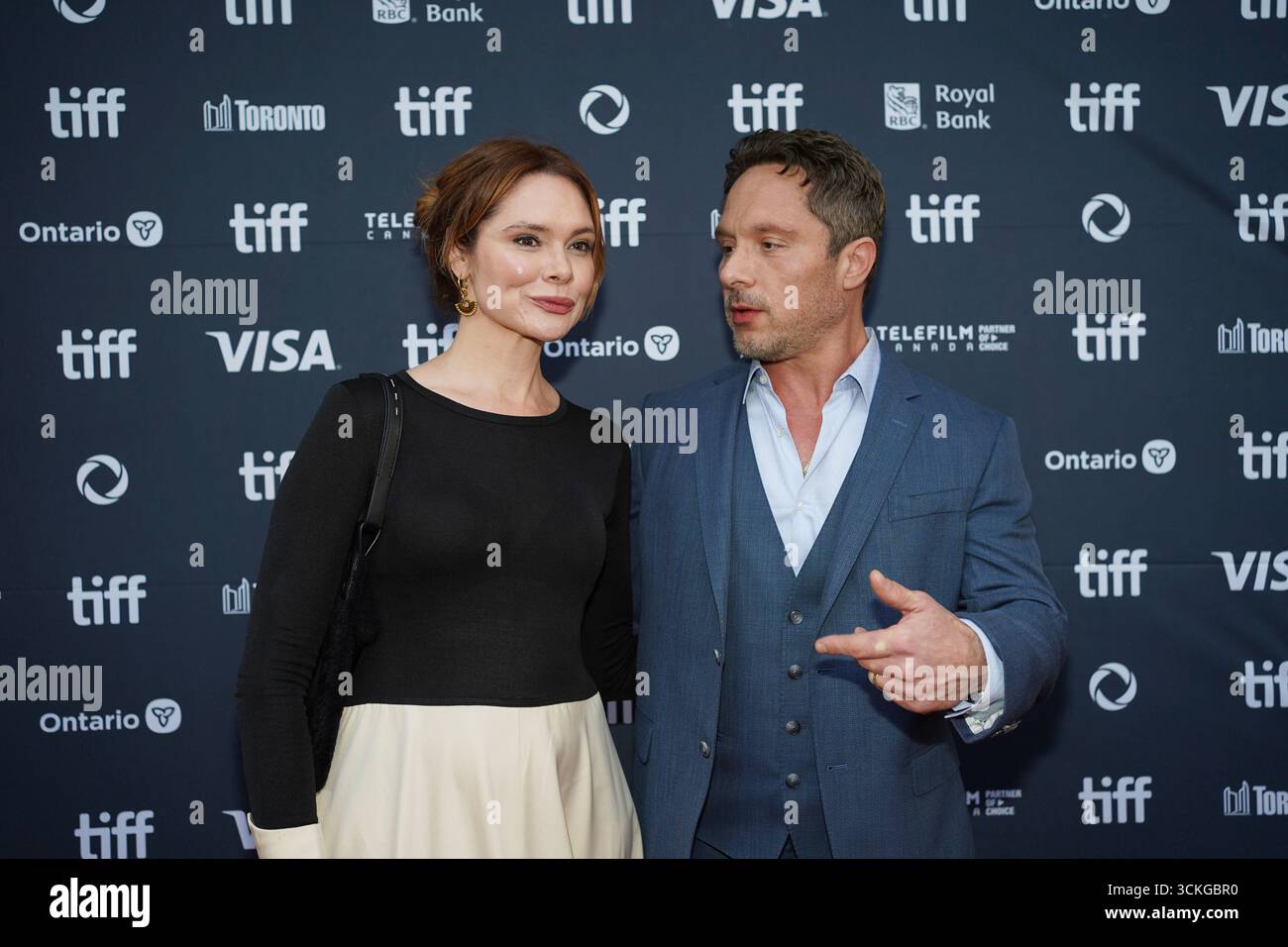 (L-R) Nic Pizzolatto and Suzanne Santo attend the red carpet for the ...