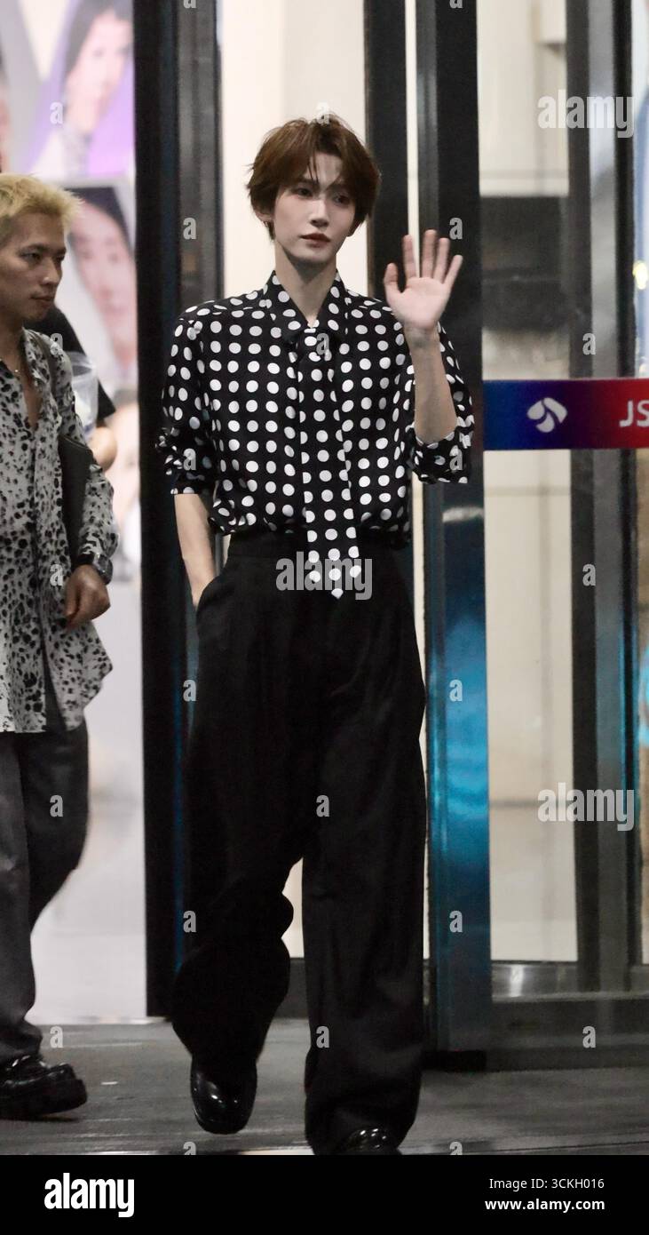 Chinese singer, dancer and model Liu Yu appears in Nanjing City, east ...