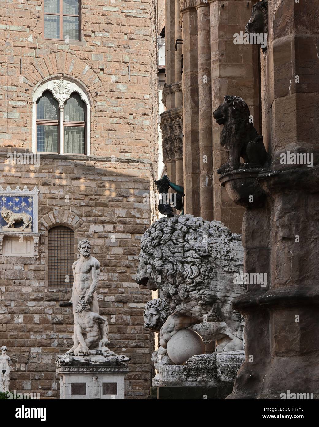 312 Lions, Perseus, Hercules and Cacus, row of statues in Piazza della ...