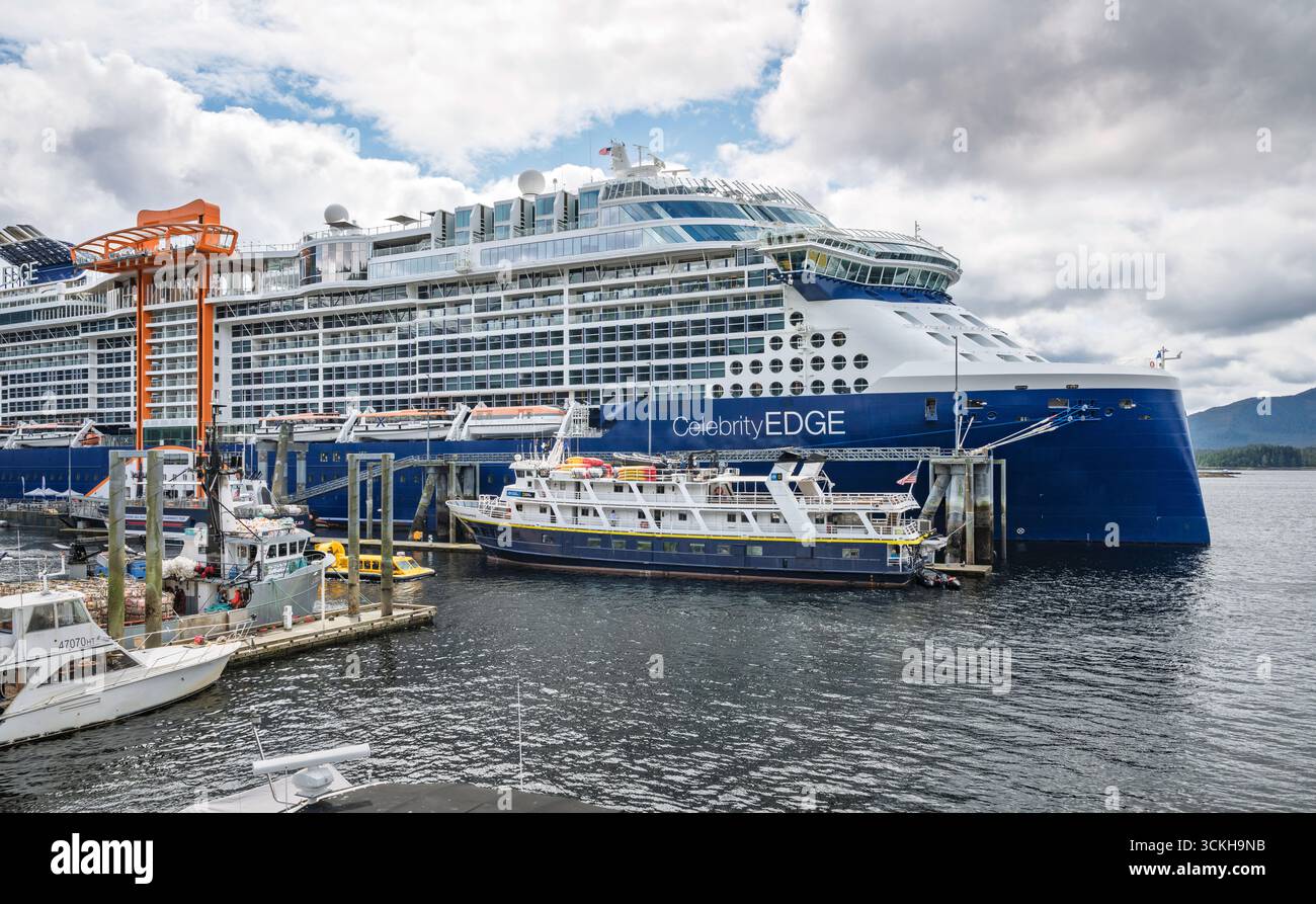 Luxury cruise ship Celebrity Edge (2018) dwarfs the National Geographic ...