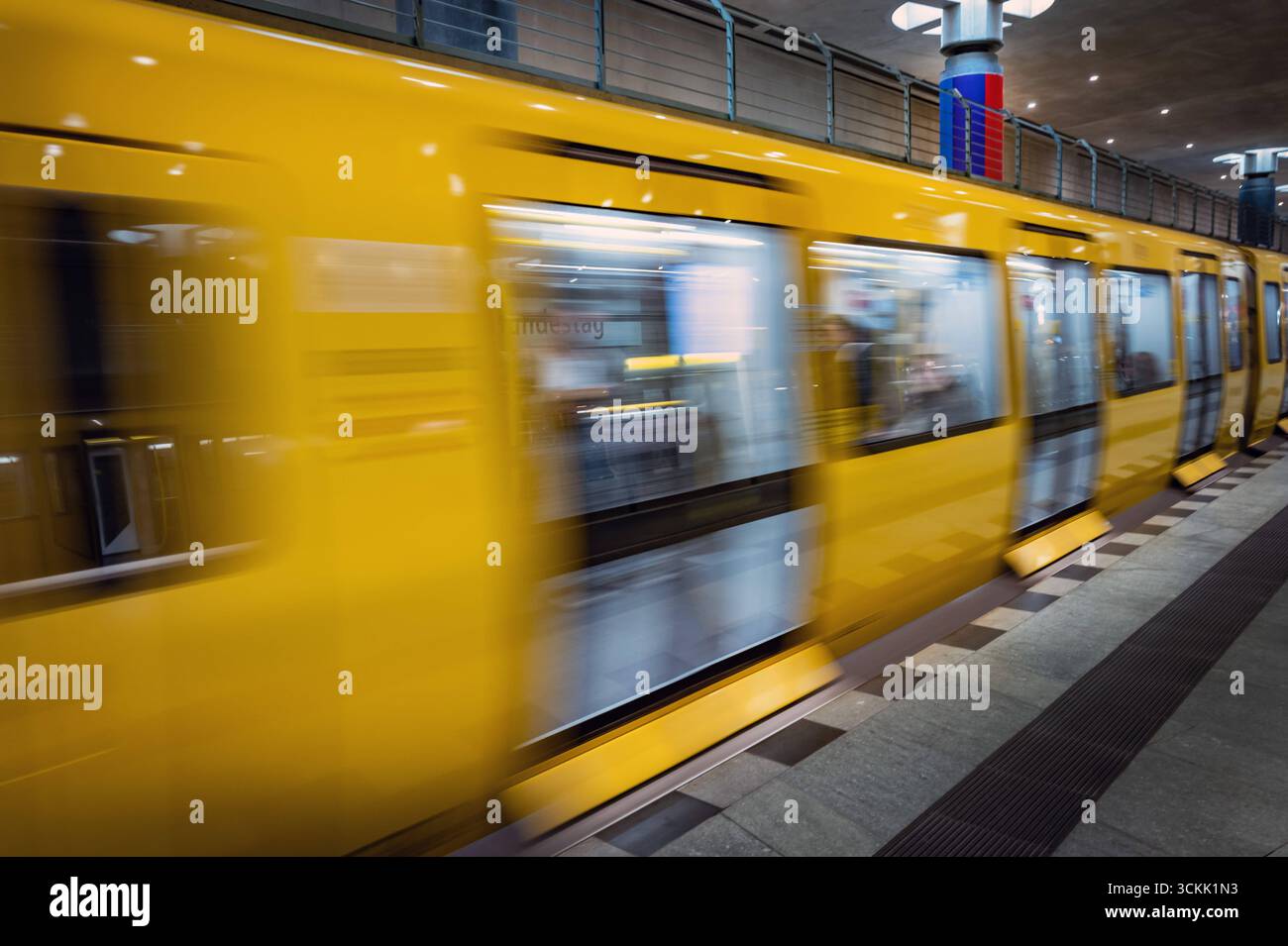 Berlin Mitte, BVG Station Bahnhof Bundestag auf der Linie U5 - 12.09. ...