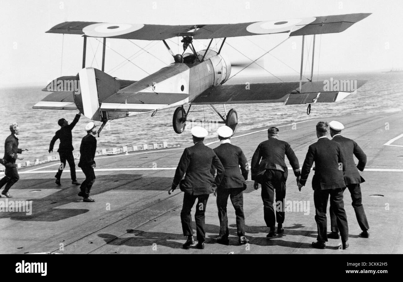 Rnas 1917 hi-res stock photography and images - Alamy