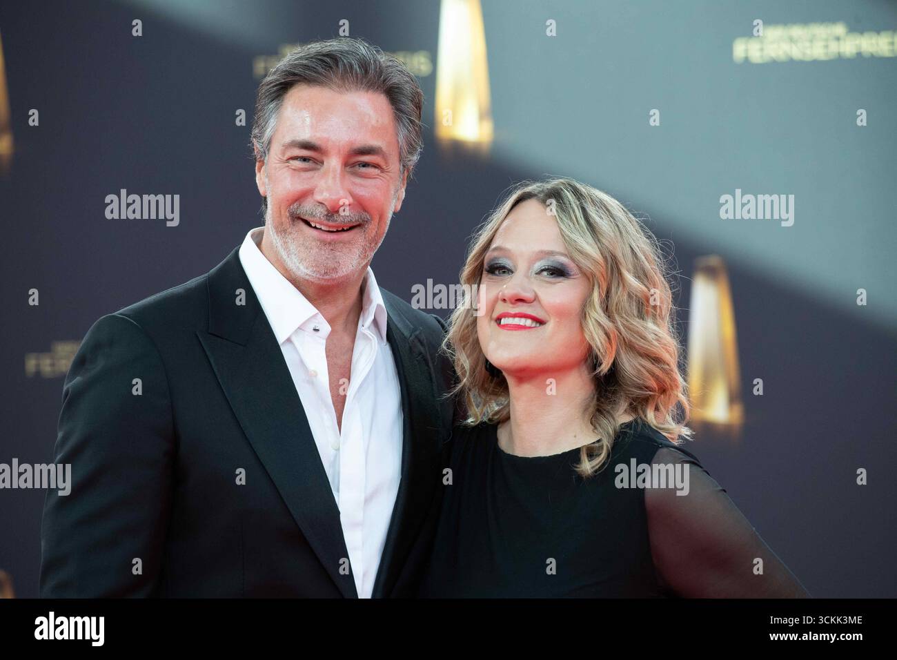 Marco SCHREYL, presenter, Lisa FELLER, comedian, red carpet, red carpet ...