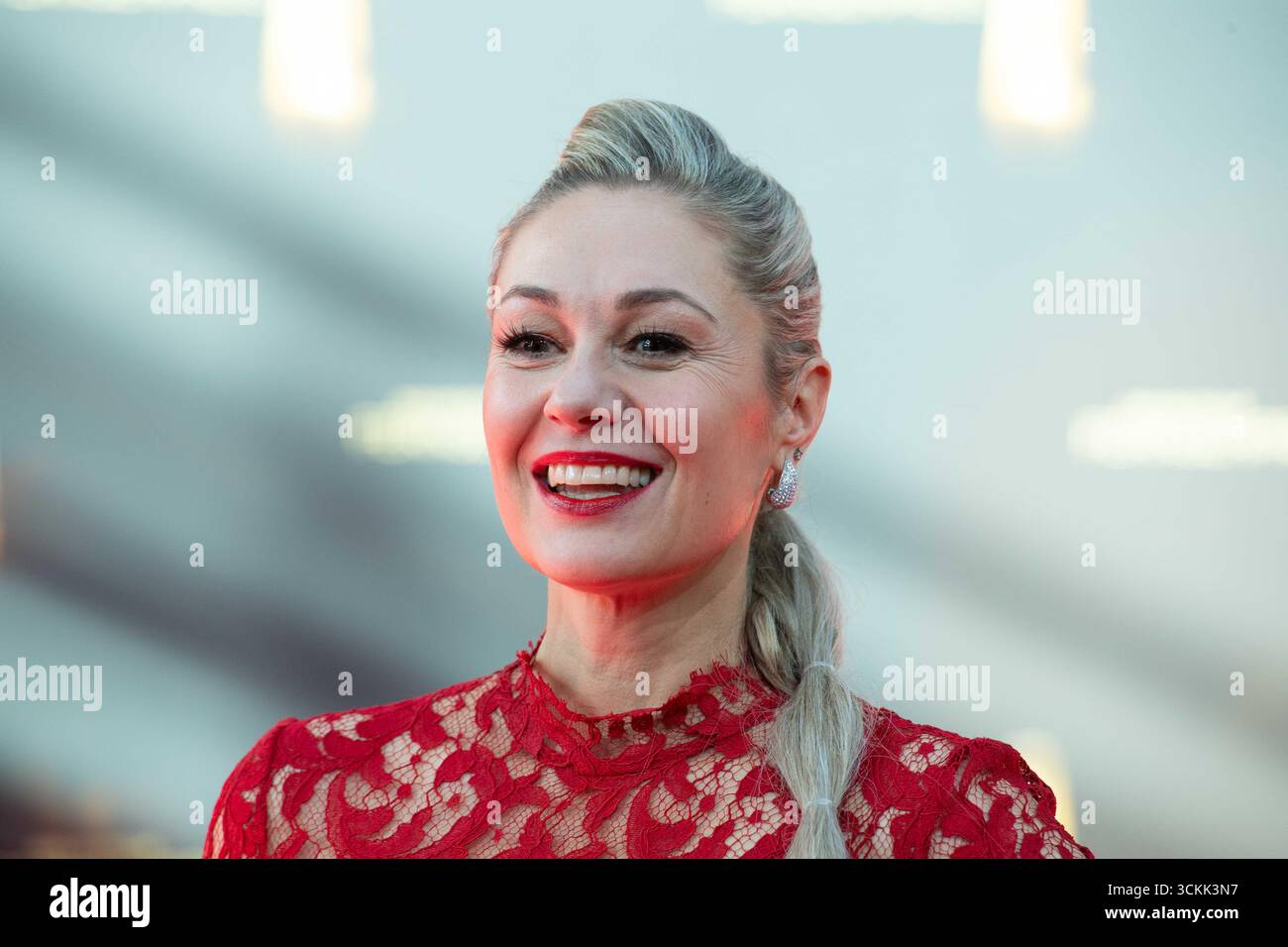 Ruth MOSCHNER, presenter, red carpet, red carpet show, arrival, arrival ...