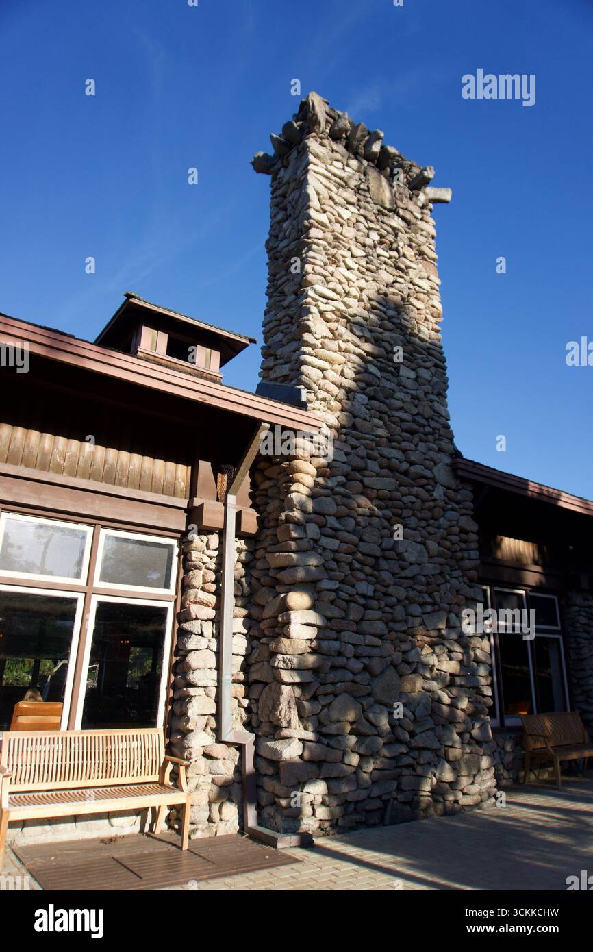 Suburban lodge hi-res stock photography and images - Alamy