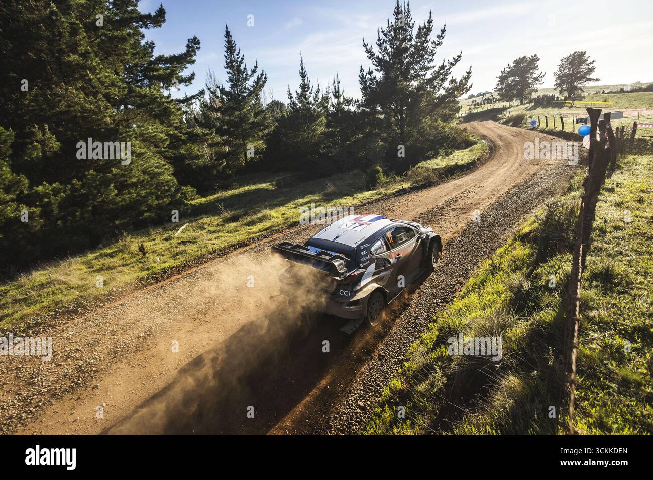17 Sebastien OGIER, Vincent LANDAIS, Toyota GR Yaris Rally1, action ...