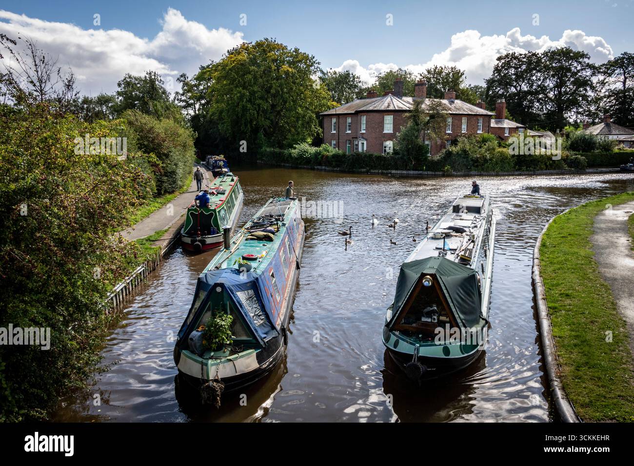 Llangollen from canal wales hi-res stock photography and images - Alamy