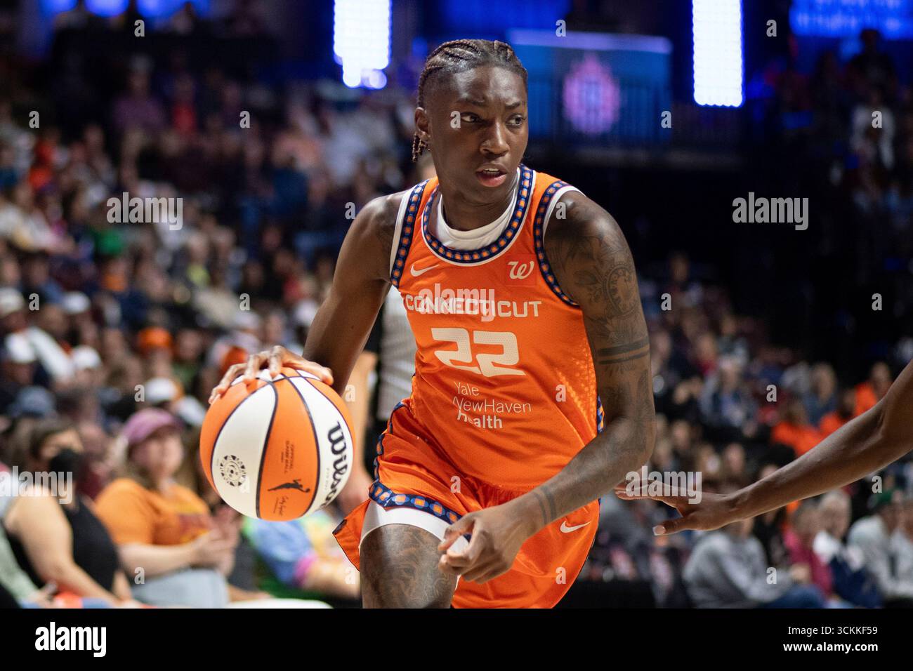 UNCASVILLE, CT - SEPTEMBER 10: Connecticut Sun guard Saniya Rivers (22 ...