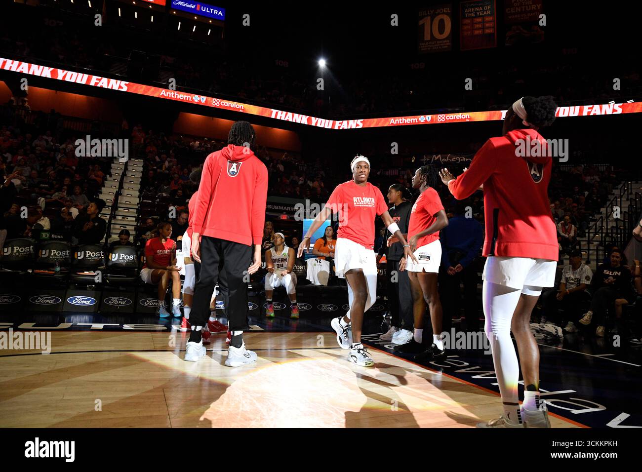 UNCASVILLE, CT - SEPTEMBER 10: Atlanta Dream guard Rhyne Howard (10) is ...