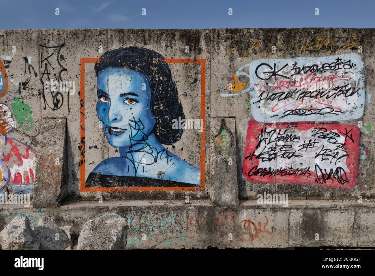 Jakarta sea level hi-res stock photography and images - Alamy