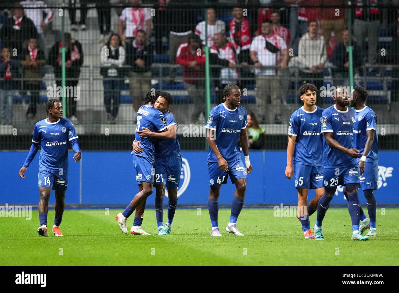 21 Tawfik BENTAYEB (estac) during the Ligue 2 BKT match between Troyes ...