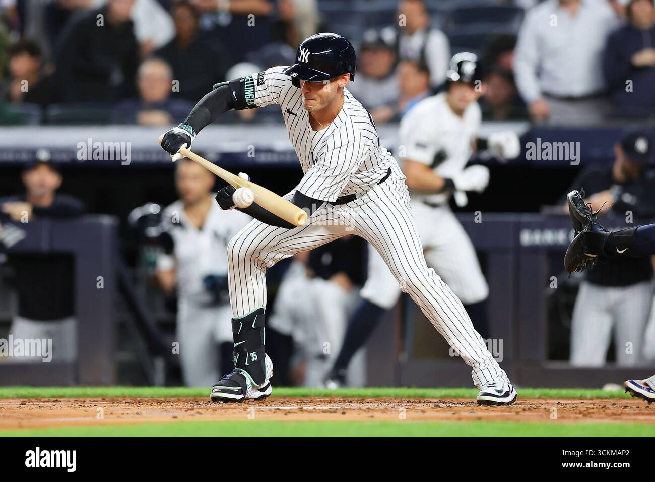 BRONX, NY - SEPTEMBER 09: Cody Bellinger #35 of the New York Yankees ...