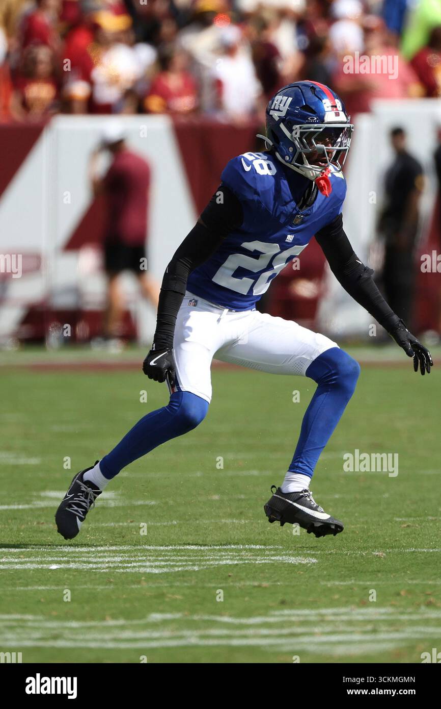 New York Giants cornerback Cor'Dale Flott (28) rushes during an NFL ...