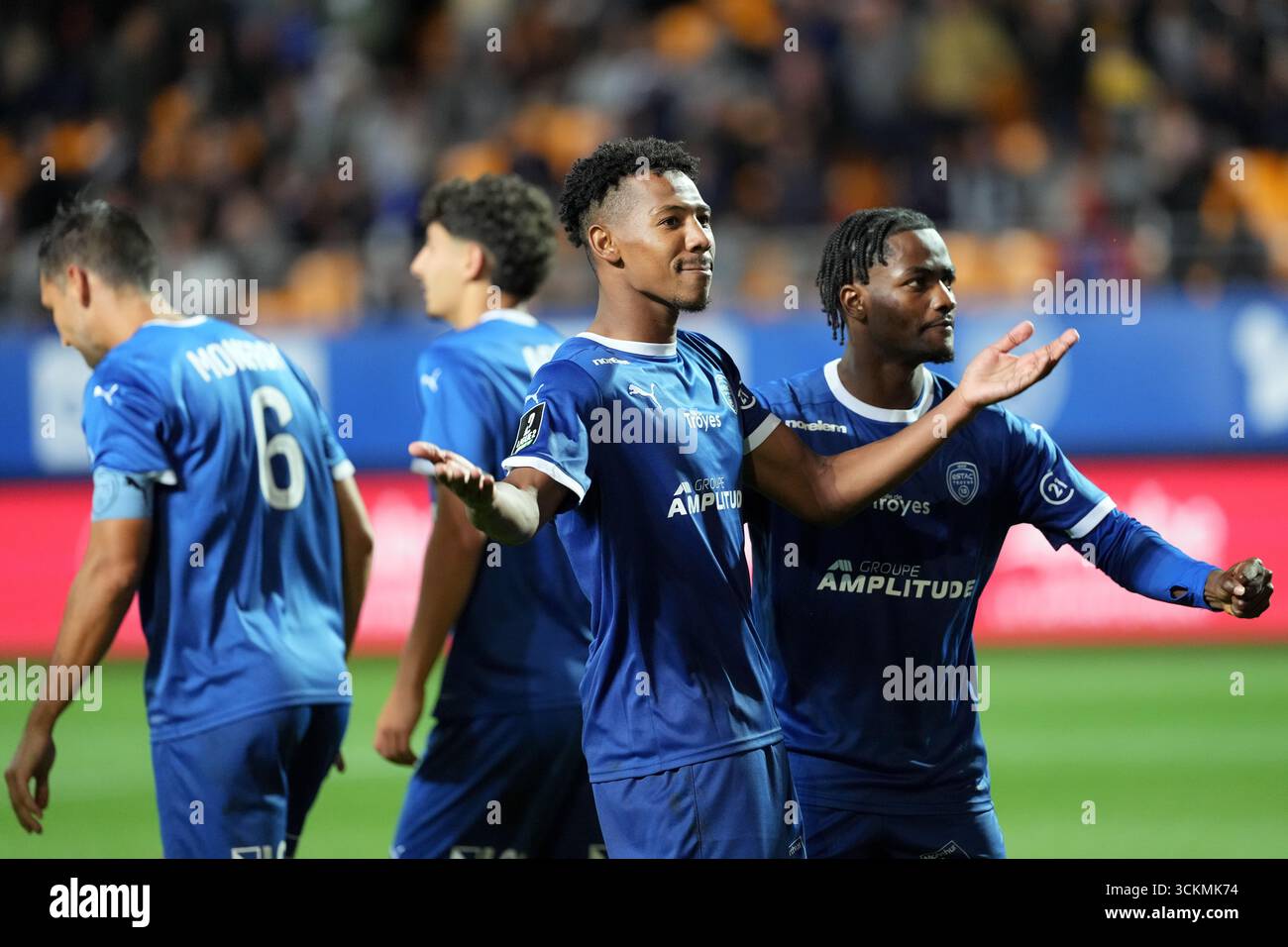 21 Tawfik BENTAYEB (estac) during the Ligue 2 BKT match between Troyes ...