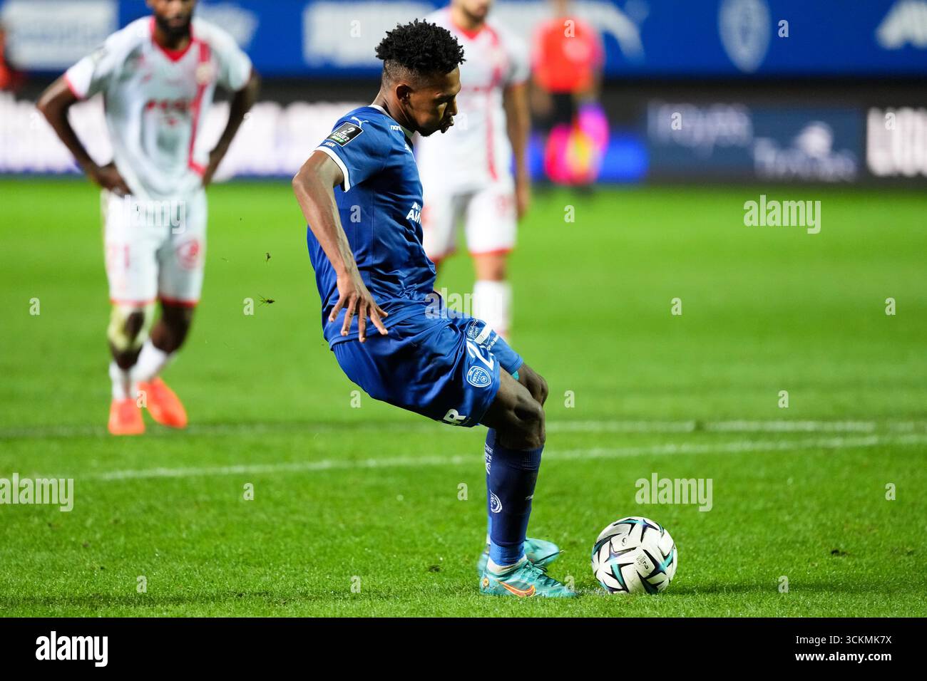21 Tawfik BENTAYEB (estac) during the Ligue 2 BKT match between Troyes ...
