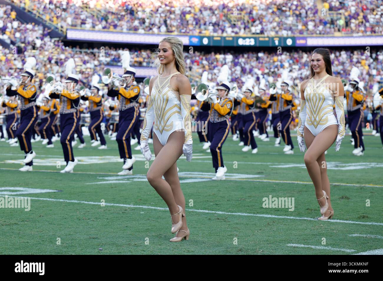LSU golden girls dance team and marching band perform during pregame ...
