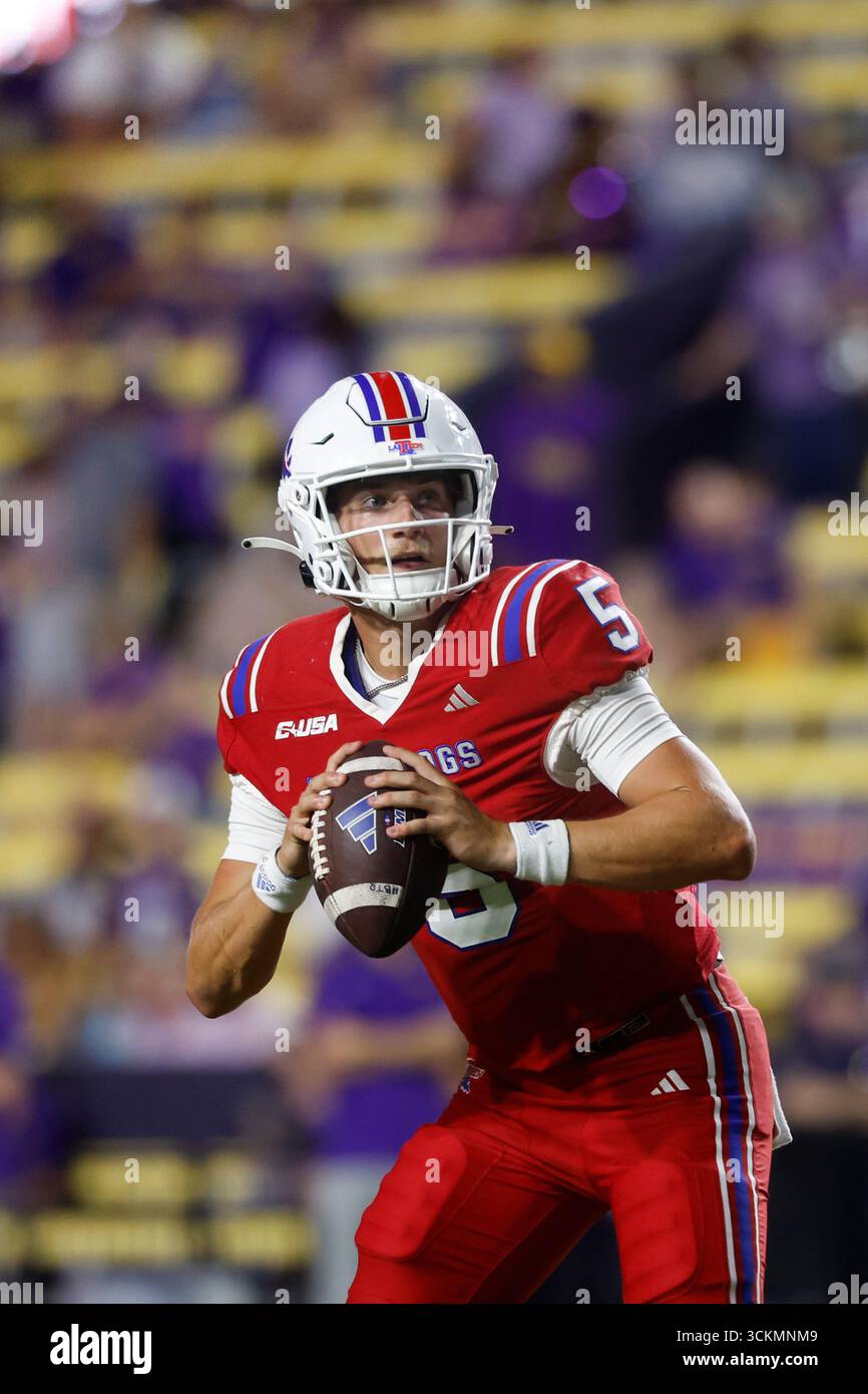 Louisiana Tech quarterback Blake Baker (5) looks to pass during an NCAA ...