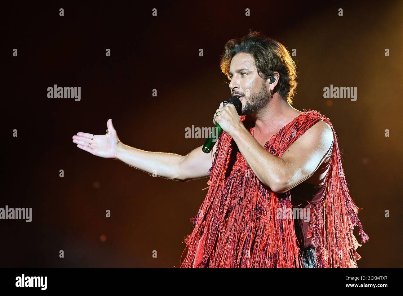 Spanish singer Manuel Carrasco, performs during the concert at Movistar ...