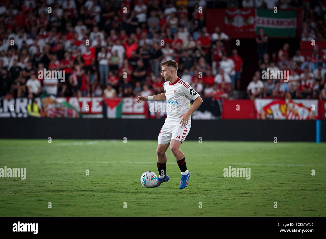 Seville, Spain. 12 september, 2025. Gerard Fernandez Peque (Sevilla FC ...