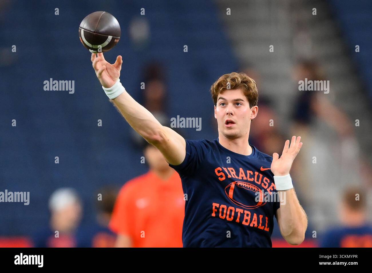 September 12, 2025: Syracuse Orange quarterback Steve Angeli (9) warms ...