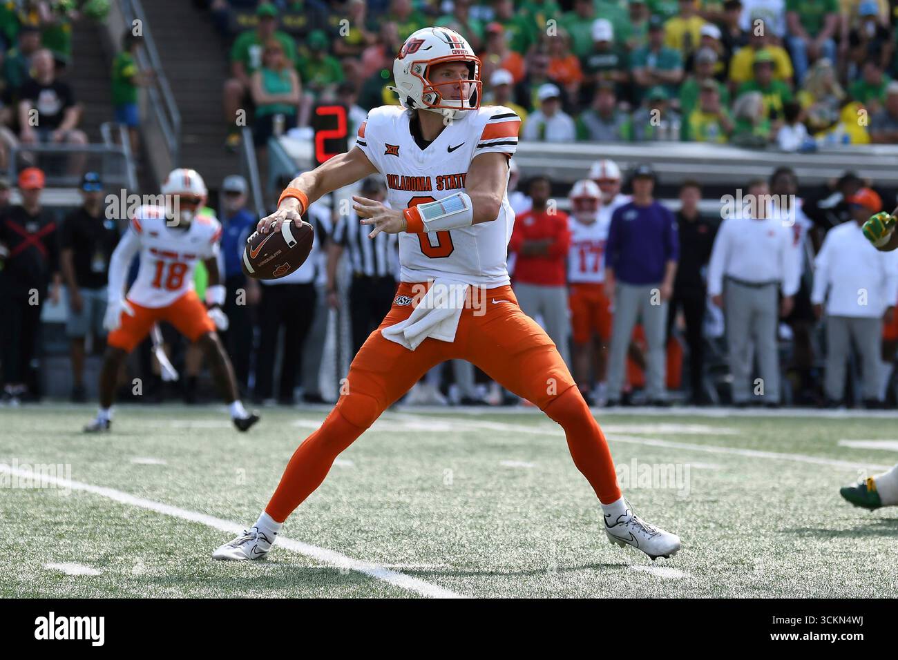 EUGENE, OR - SEPTEMBER 06: Oklahoma State Cowboys quarterback Zane ...