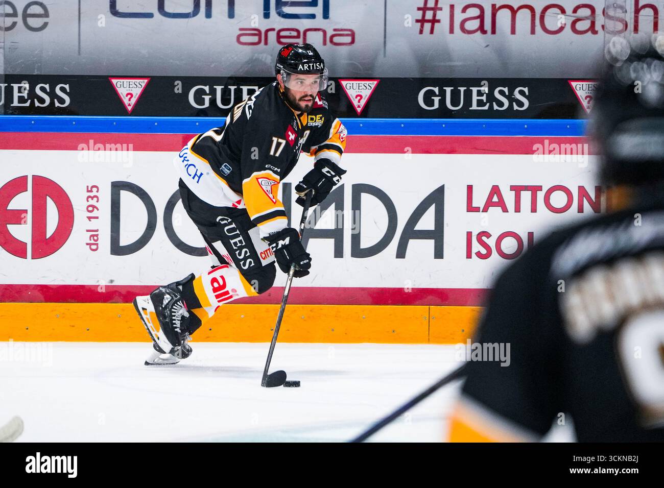 12/09/2025, Porza, Cornèr Arena, NL: HC Lugano - EV Zug, #17 Luca ...