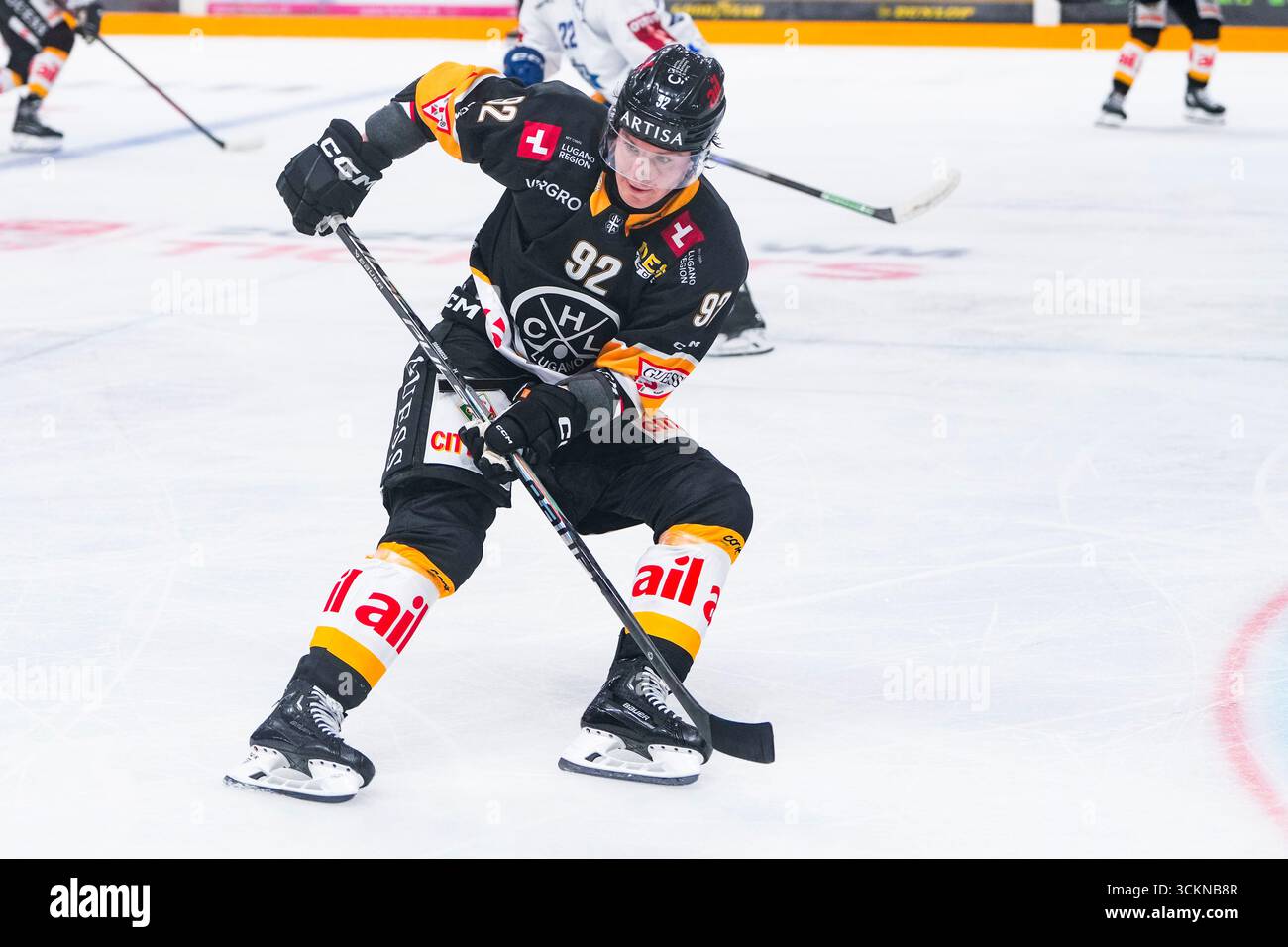12/09/2025, Porza, Cornèr Arena, NL: HC Lugano - EV Zug, #92 Mike ...