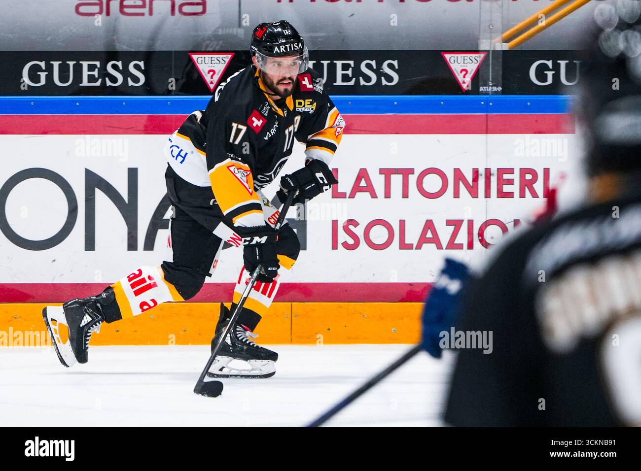 12/09/2025, Porza, Cornèr Arena, NL: HC Lugano - EV Zug, #17 Luca ...