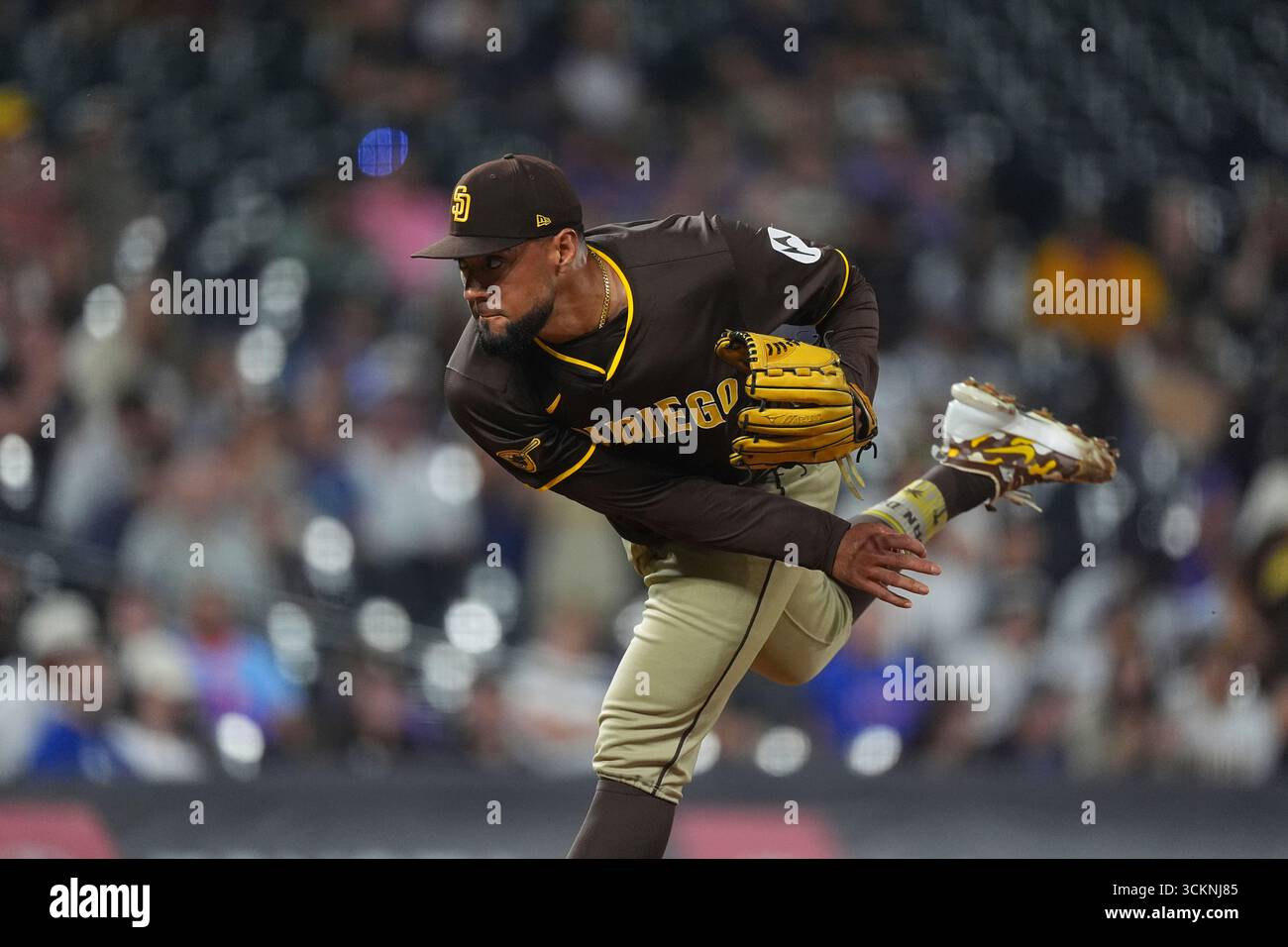 San Diego Padres pitcher Robert Suarez (75) in the ninth inning of a ...