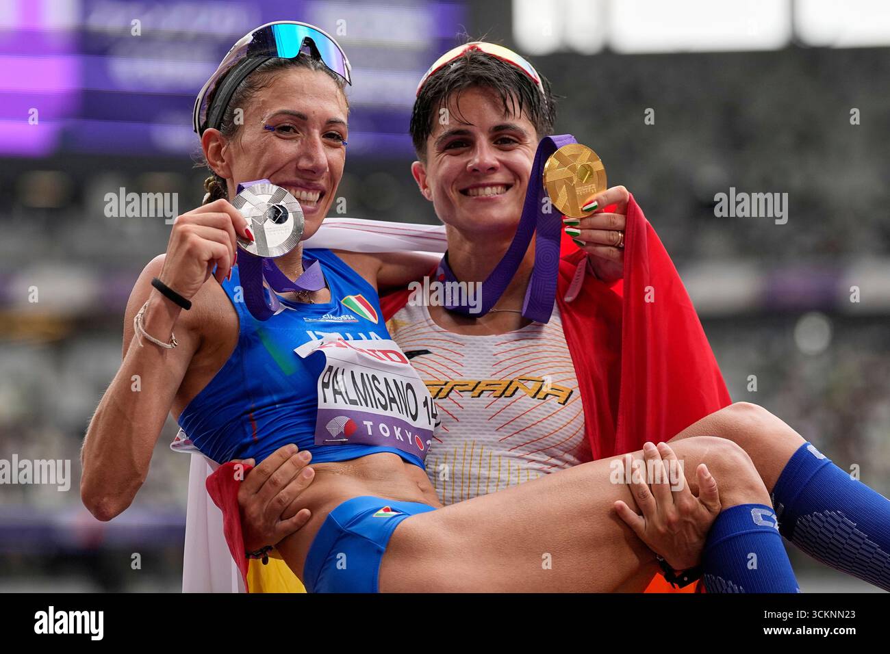 Spain's Maria Perez, gold, and Italy's Antonella Palmisano, silver ...