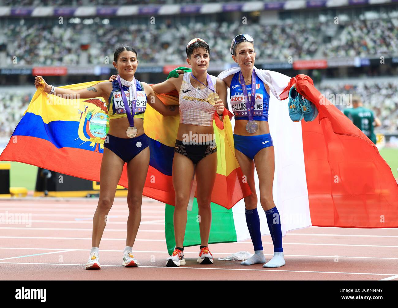 Paula Milena TORRES of Ecuador, bronze, María PÉREZ of Spain, gold, and Antonella PALMISANO of ...