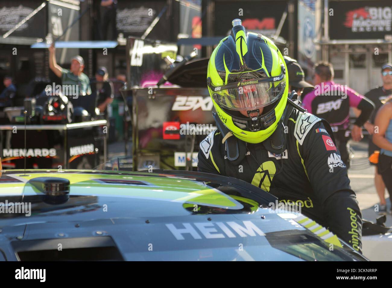 BRISTOL, TN - SEPTEMBER 12: Corey Heim (#67 23XI Racing Robinhood ...