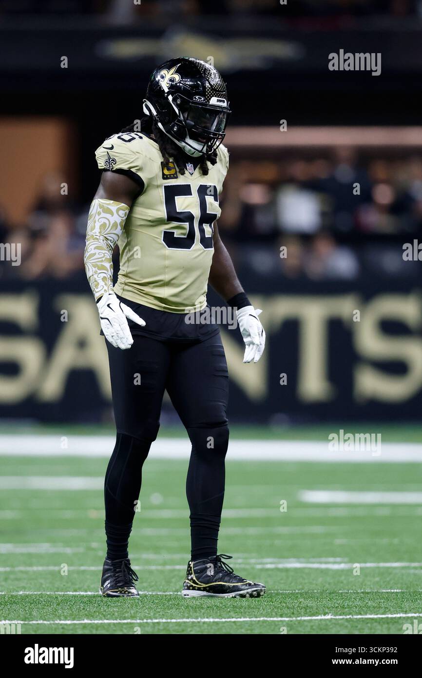 New Orleans Saints linebacker Demario Davis (56) defends during an NFL ...