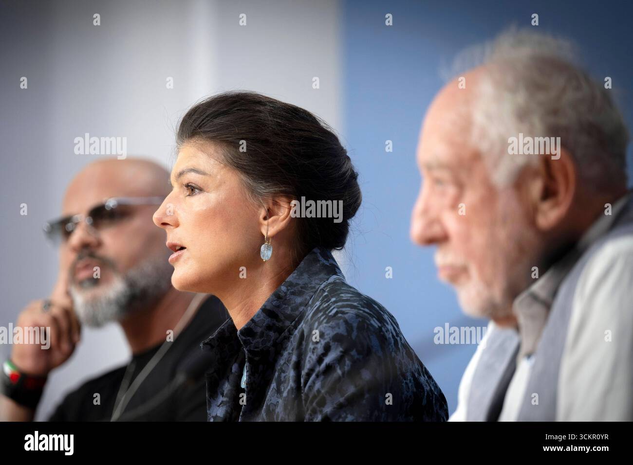 Rapper Massiv, Sahra Wagenknecht, Dieter Hallervorden DEU, Deutschland ...