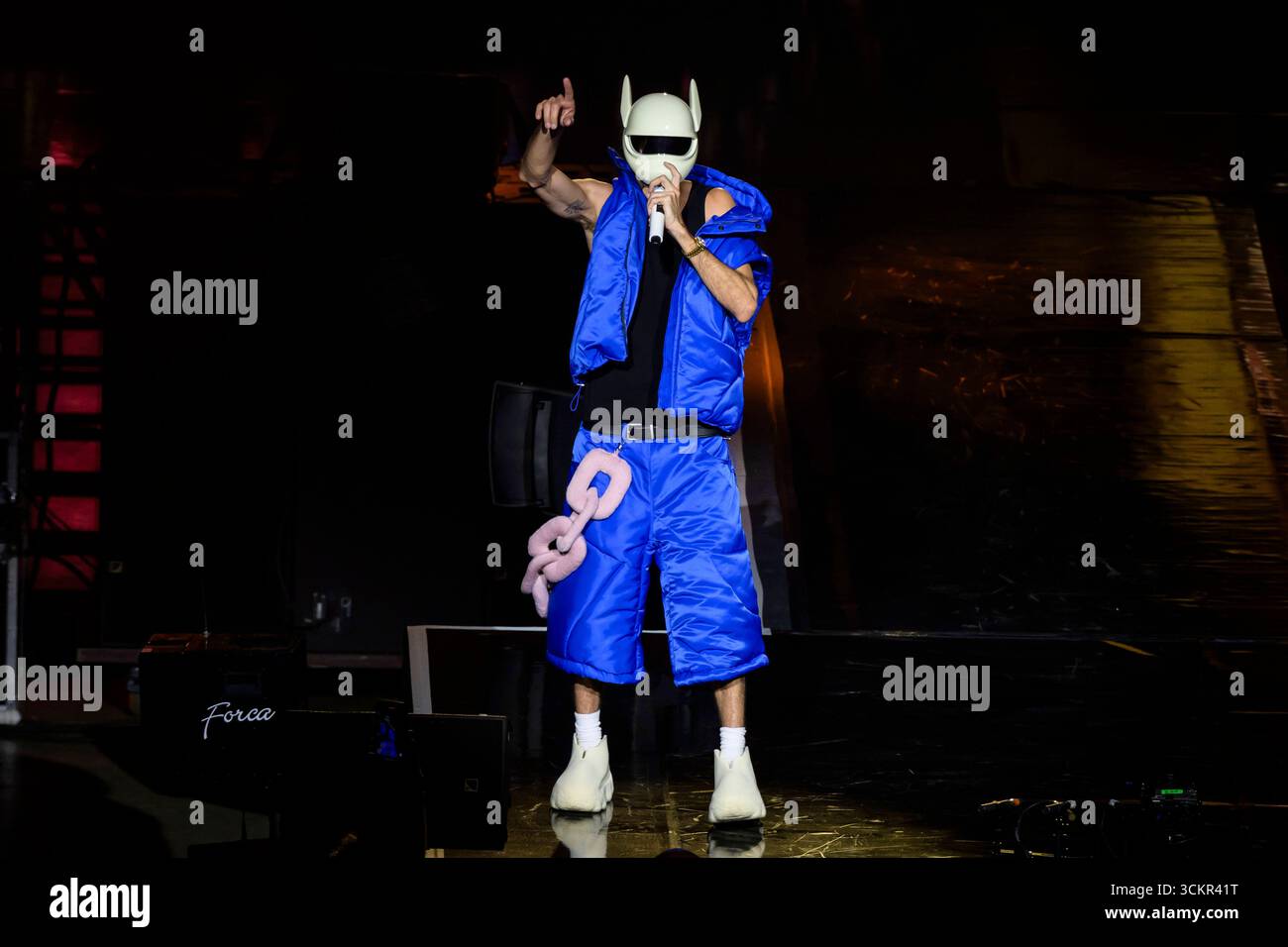 CRO Cronicles Tour 2025* live in der Olympiahalle, München am 11.09. ...