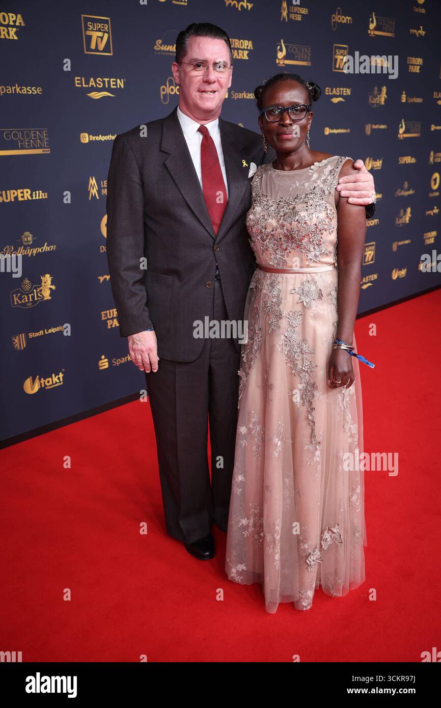 Goldene Henne 2025 Roter Teppich Roter Teppich Andrej Hermlin mit ...