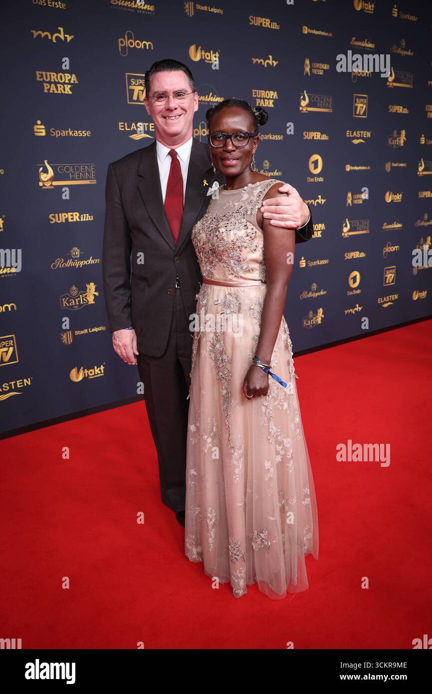 Goldene Henne 2025 Roter Teppich Roter Teppich Andrej Hermlin mit ...