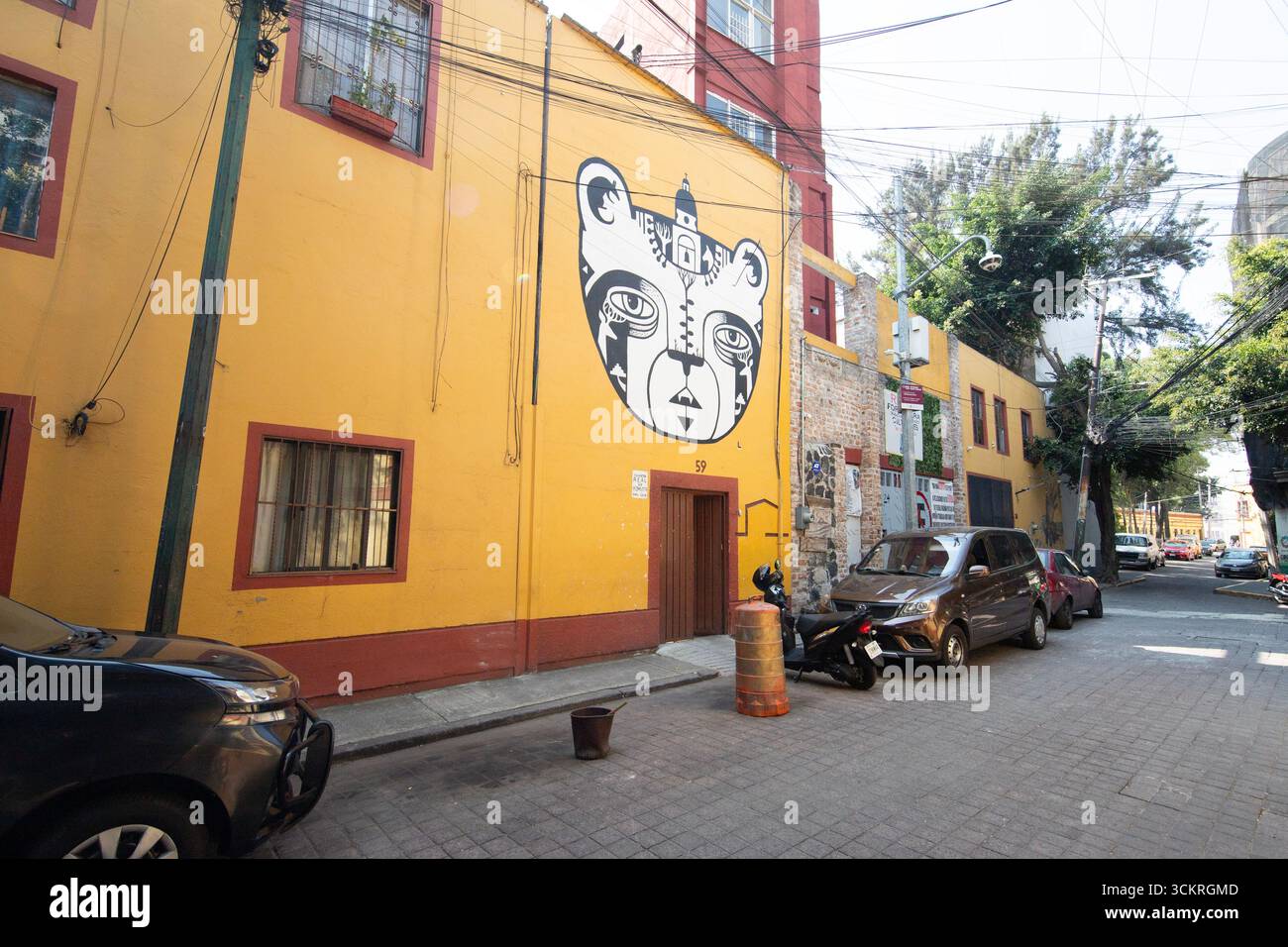 Mexico City, Mexico; November 1, 2025: Colonia la Romita neighborhood ...