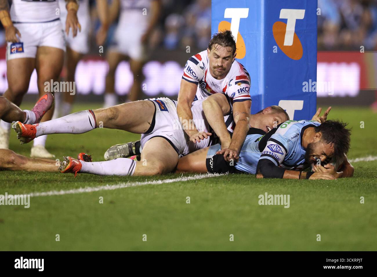 Toby Rudolf of the Sharks scores a try during the NRL Elimination Final ...